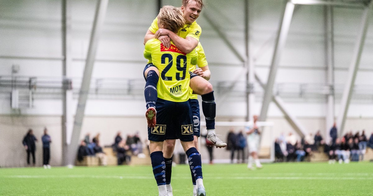 Ranheim slo Brattvåg i Granåsen Fotballhall / Ranheim